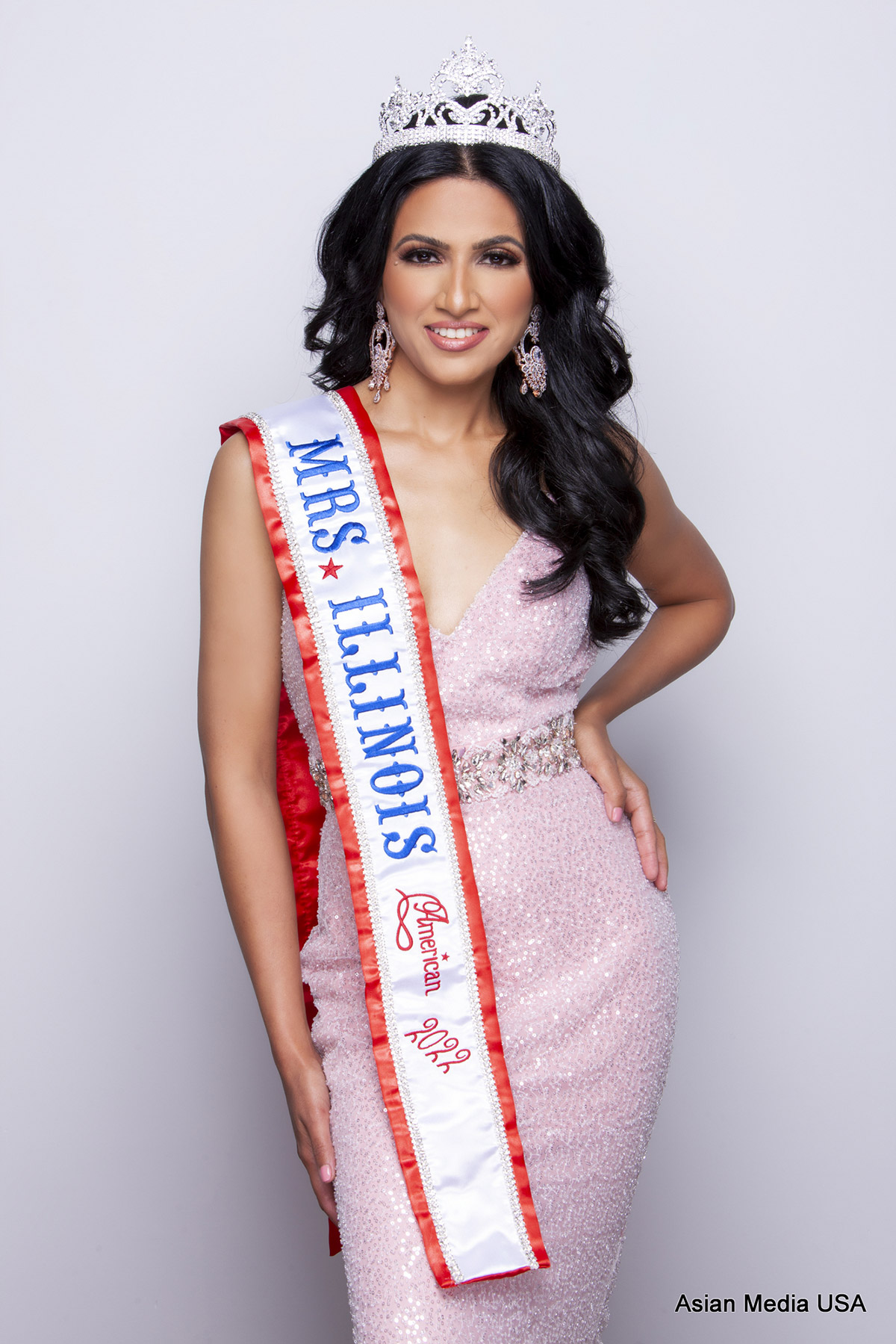Rupi Kaur Crowned Mrs. Illinois American 2022 – Asian Media USA